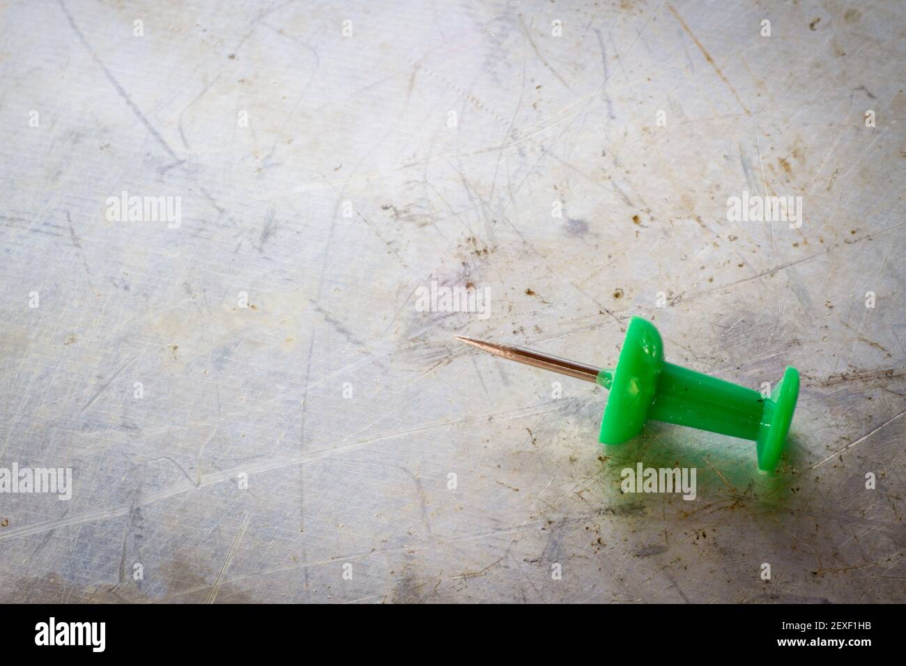 Green push pin Stock Photo - Alamy
