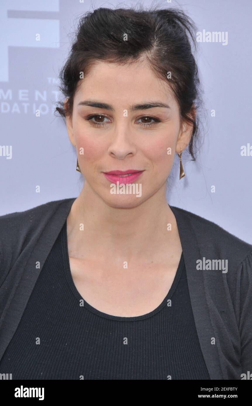 Sarah Silverman Arrives At The The Hollywood Reporters 24th Annual