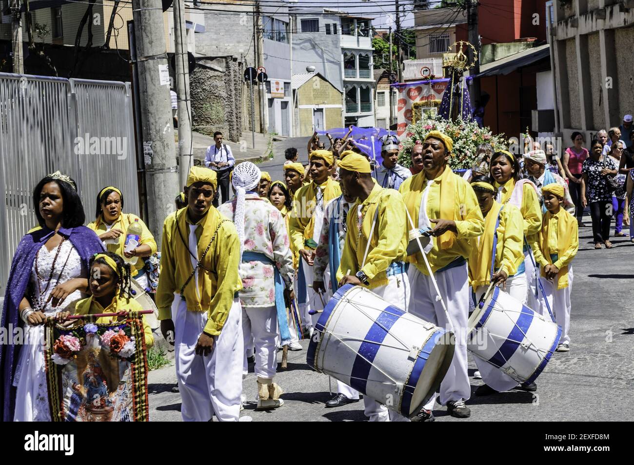 Participants during the Congado procession of Mozambique Guard San ...