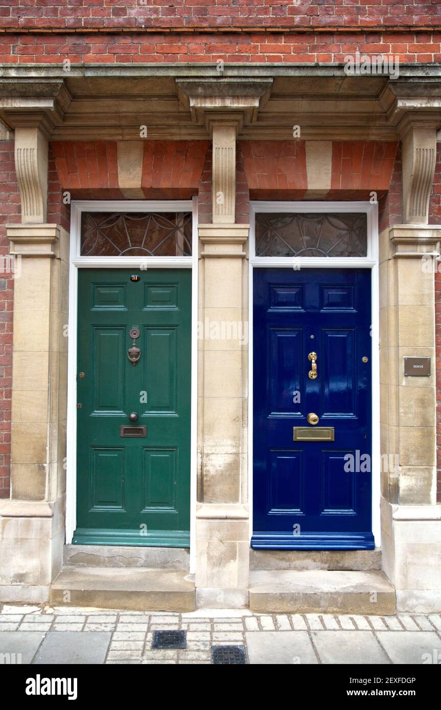 London house front door detail hi-res stock photography and images - Alamy
