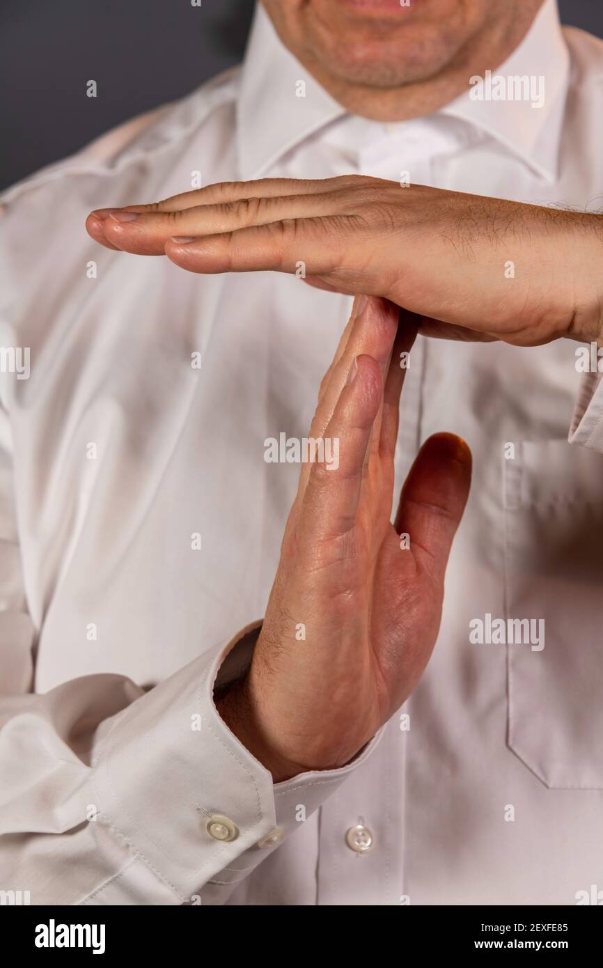 Timeout white symbol pause hi-res stock photography and images - Alamy