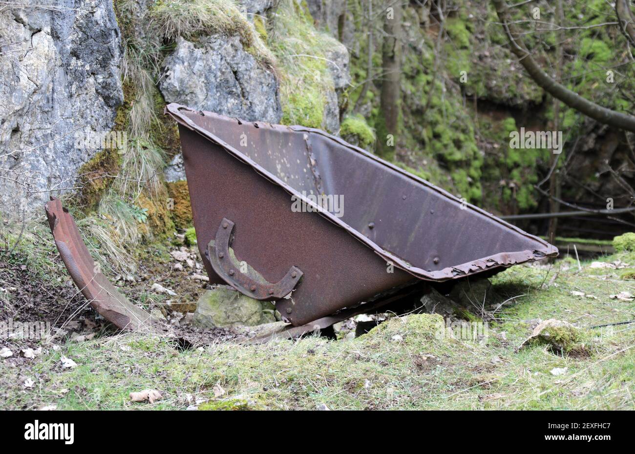 Old jubilee tub at abandoned calcite mine workings in Hay Dale Nature ...