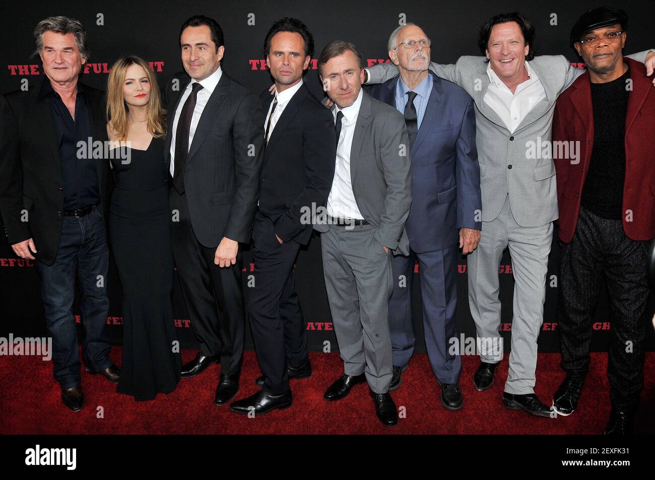 (L-R) "The Hateful Eight" Cast - Kurt Russell, Jennifer Jason Leigh ...