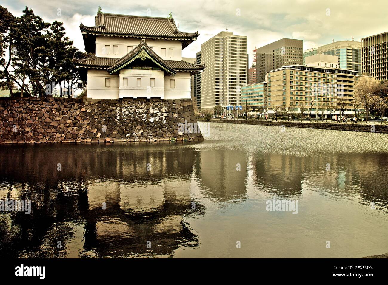 Tokyo fortification hi-res stock photography and images - Alamy