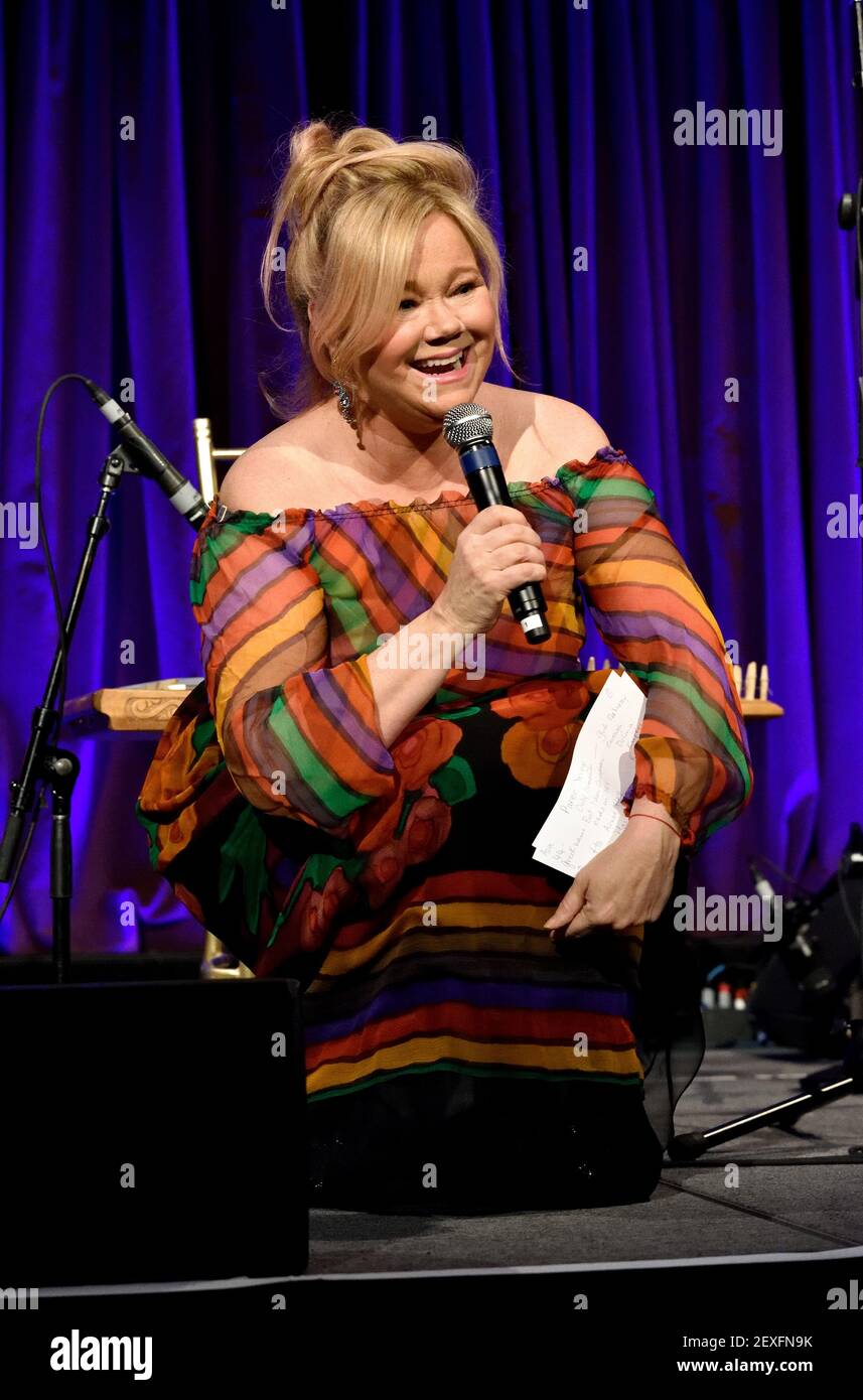 Actress/comedienne Caroline Rhea speaks to the attendees at The ...