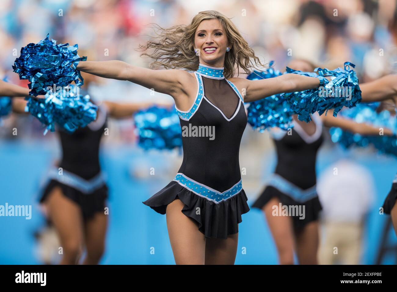 Topcats cheerleaders hi-res stock photography and images - Alamy