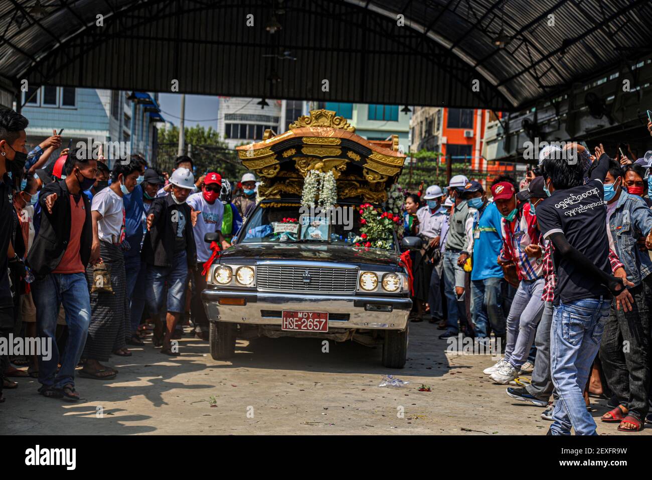 Ma kyal sin hi-res stock photography and images - Alamy