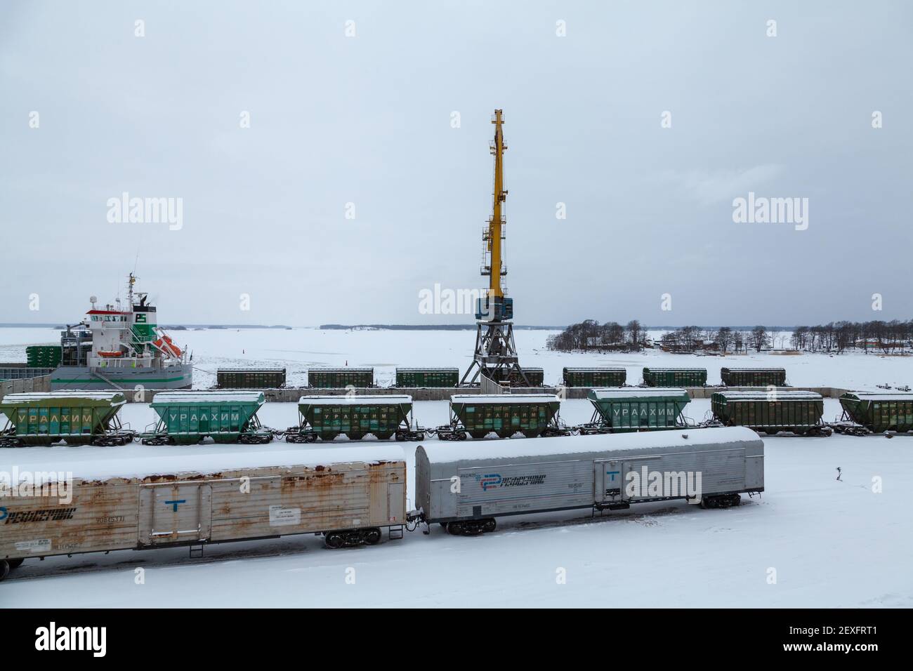 Loaders of different cargo capacity hi-res stock photography and images ...
