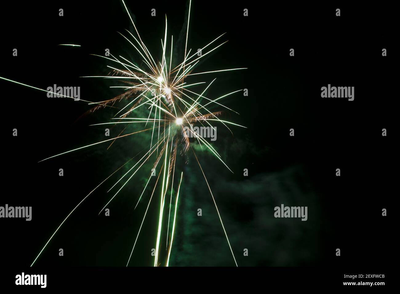 Streaks of sparks hi-res stock photography and images - Alamy