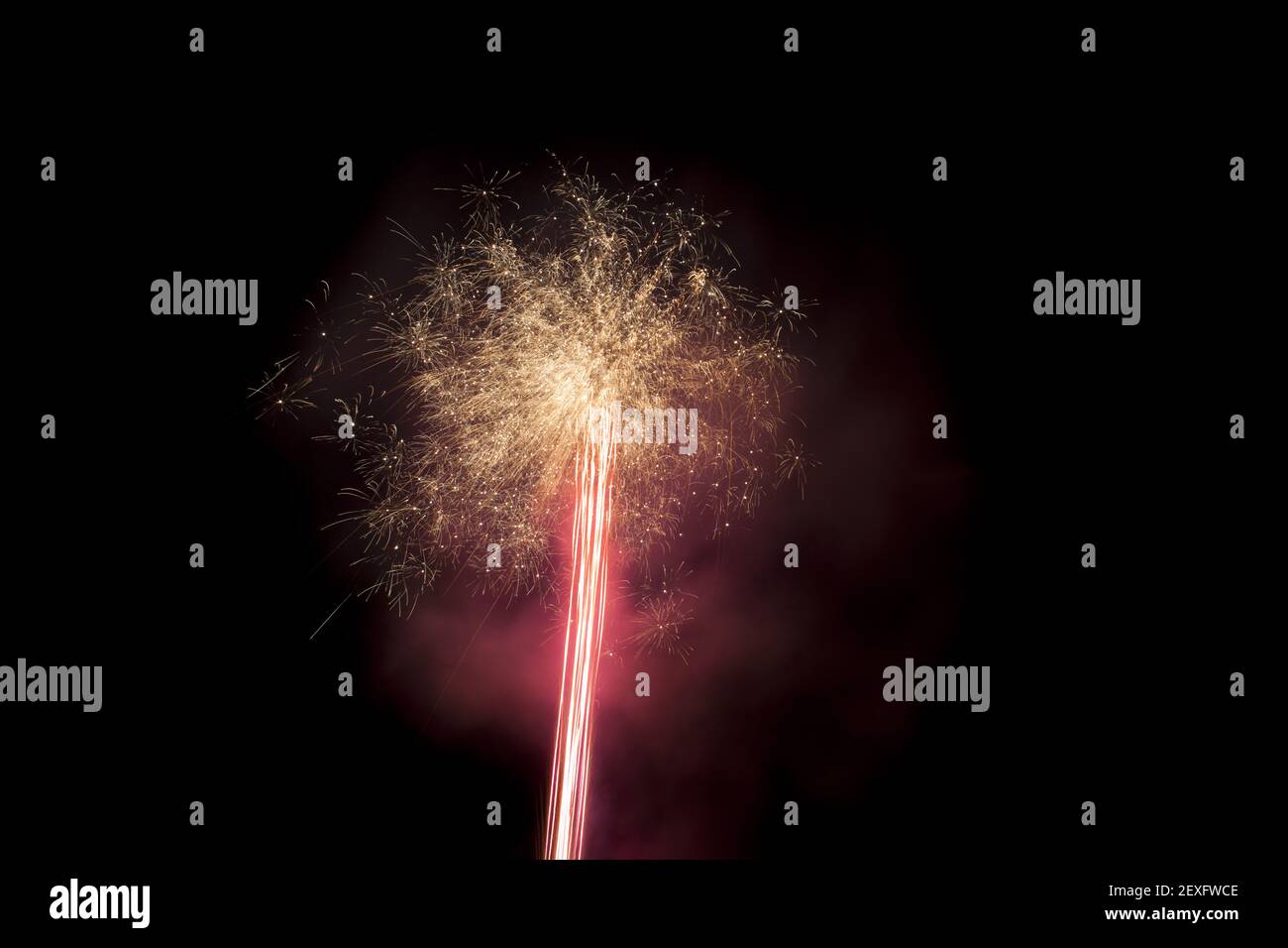 Dandelion explosion hi-res stock photography and images - Alamy