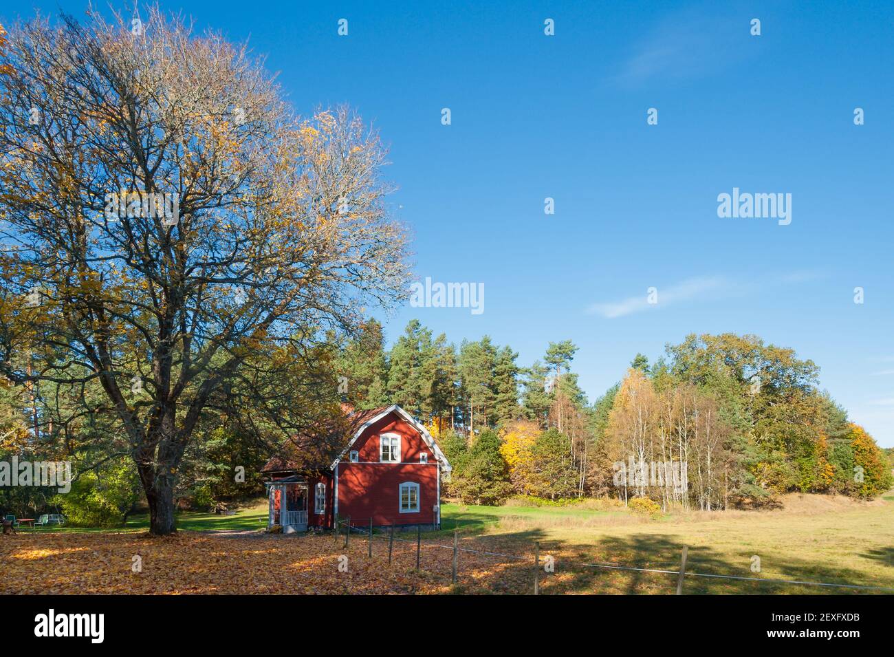 Idyll location hi-res stock photography and images - Alamy