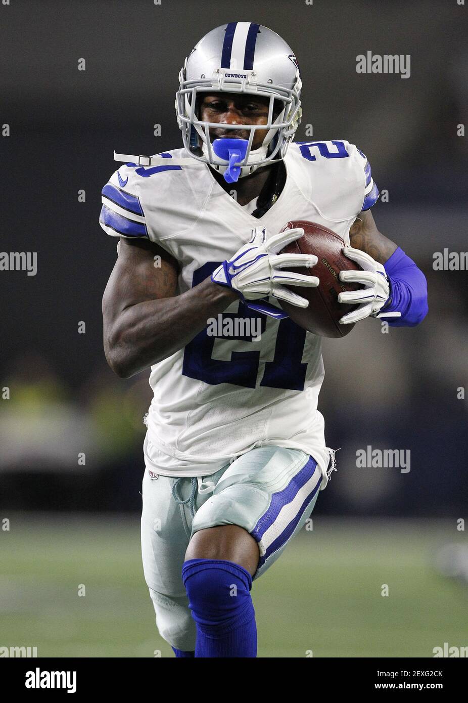 Dallas Cowboys defensive back Terrance Mitchell (21) runs with a third ...