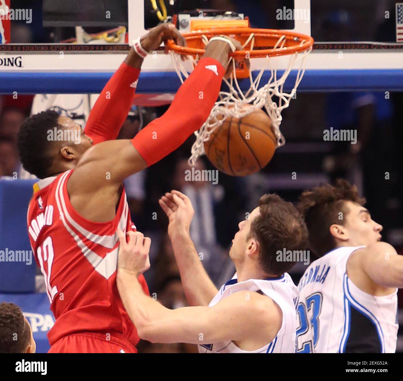 Kevin Love Dunk On Dwight Howard