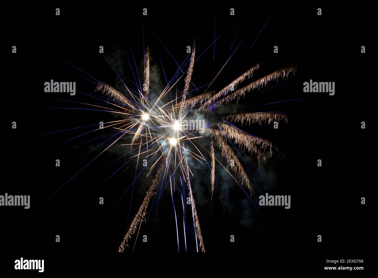Palm tree fireworks hi-res stock photography and images - Alamy