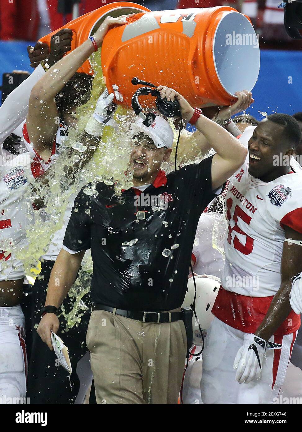 Gatorade bath hi-res stock photography and images - Alamy