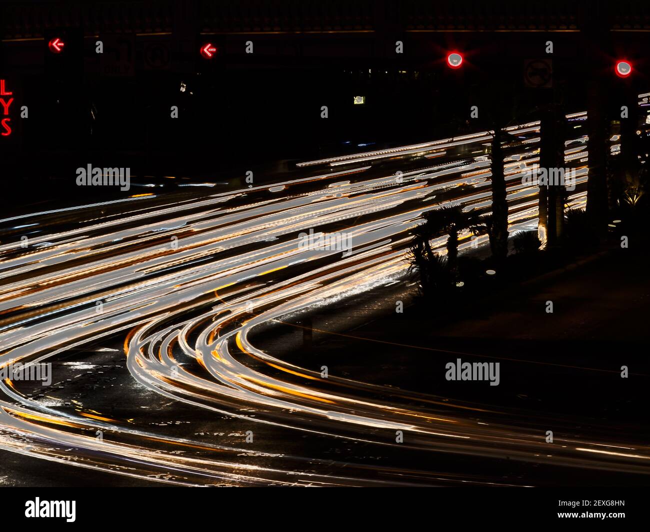 Night photography motorway lights hi-res stock photography and images ...