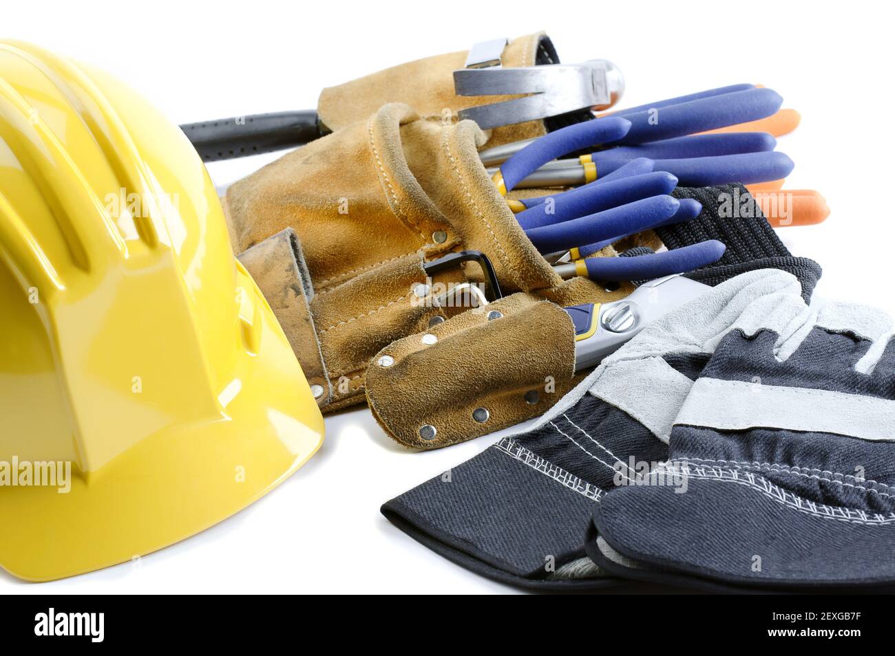 Constructio worker, hard hat hi-res stock photography and images - Alamy