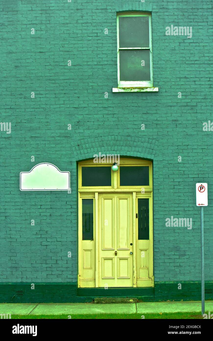 Antique building hi-res stock photography and images - Alamy