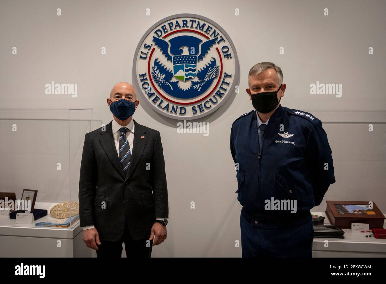 Headquarters u s air force hi-res stock photography and images - Alamy