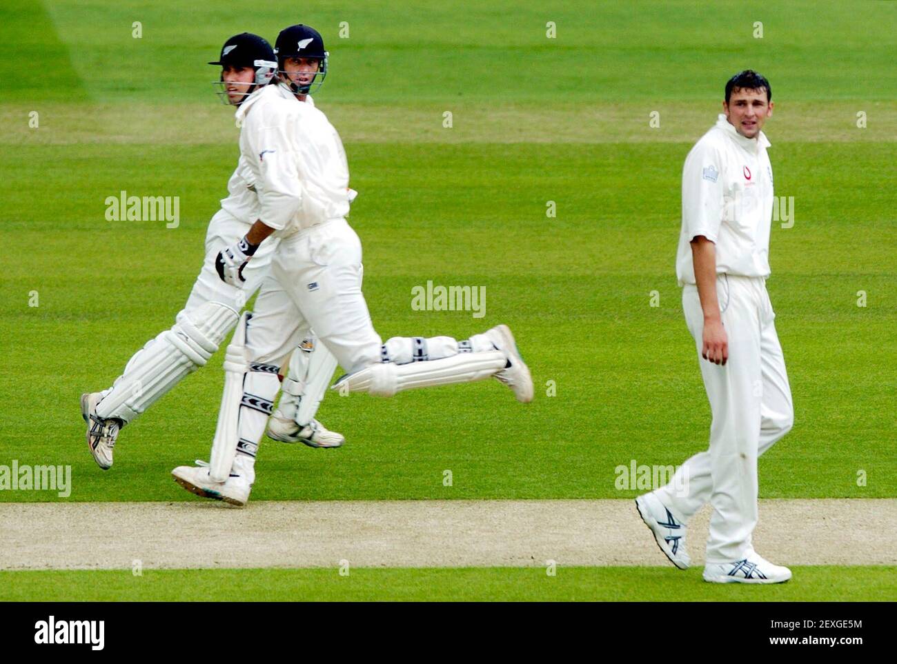 Stephen fleming cricket hi-res stock photography and images - Alamy