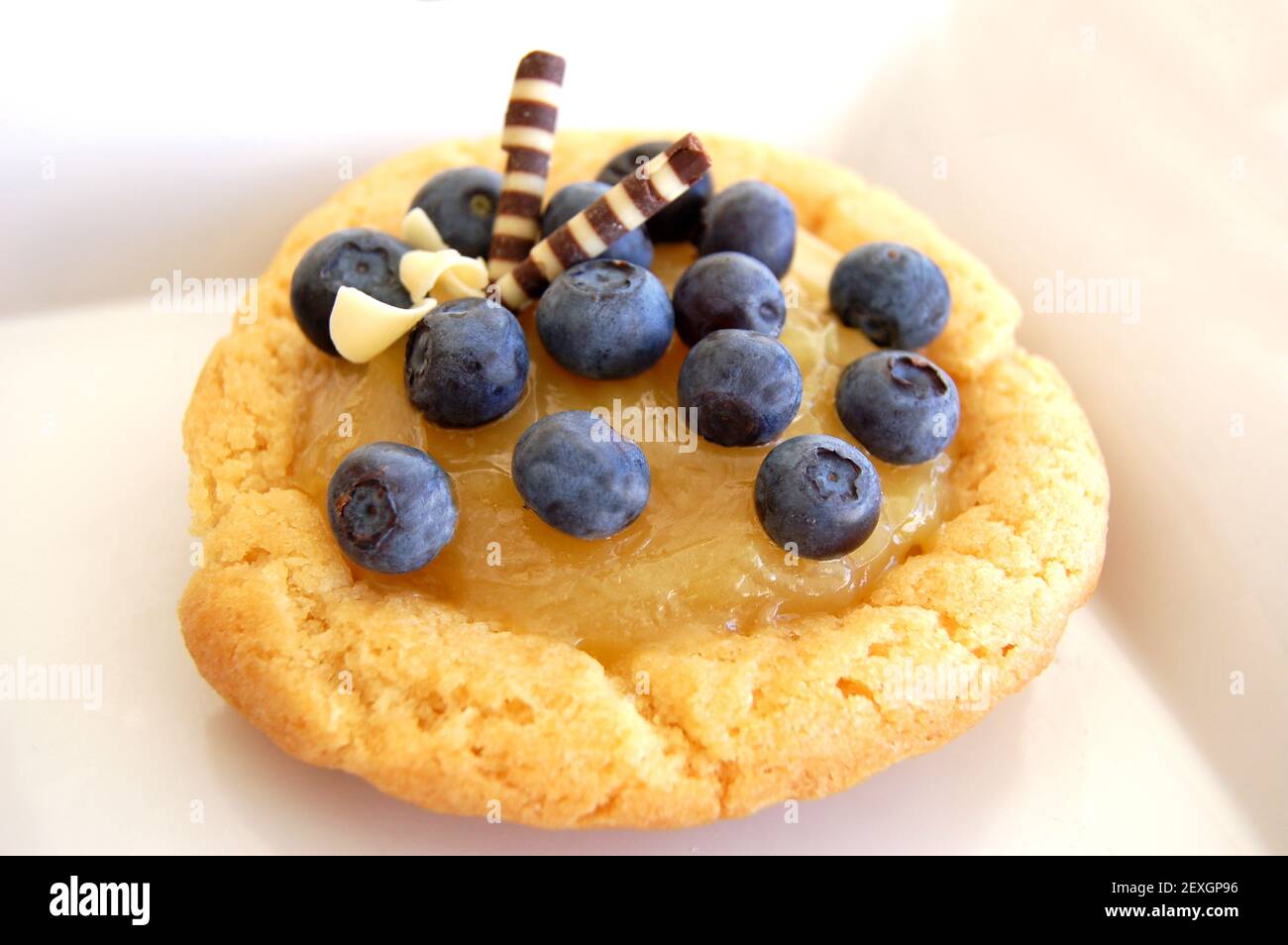 Gourmet Blueberry Lemon Curd Shortbread Cookie Cup Stock Photo - Alamy
