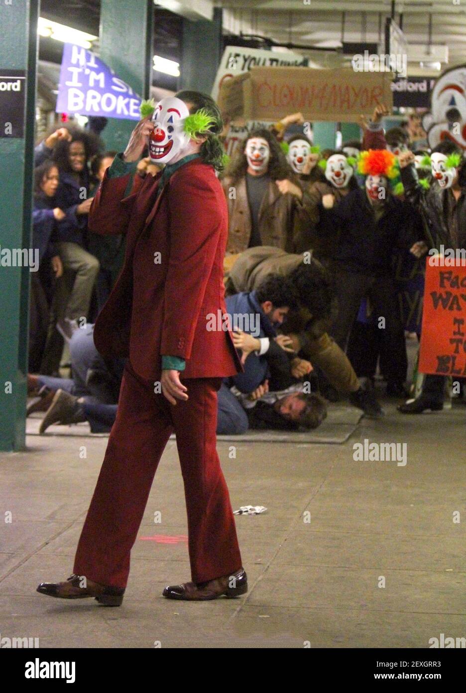 The Joker , Joaquin Phoenix High Resolution Stock Photography and ...