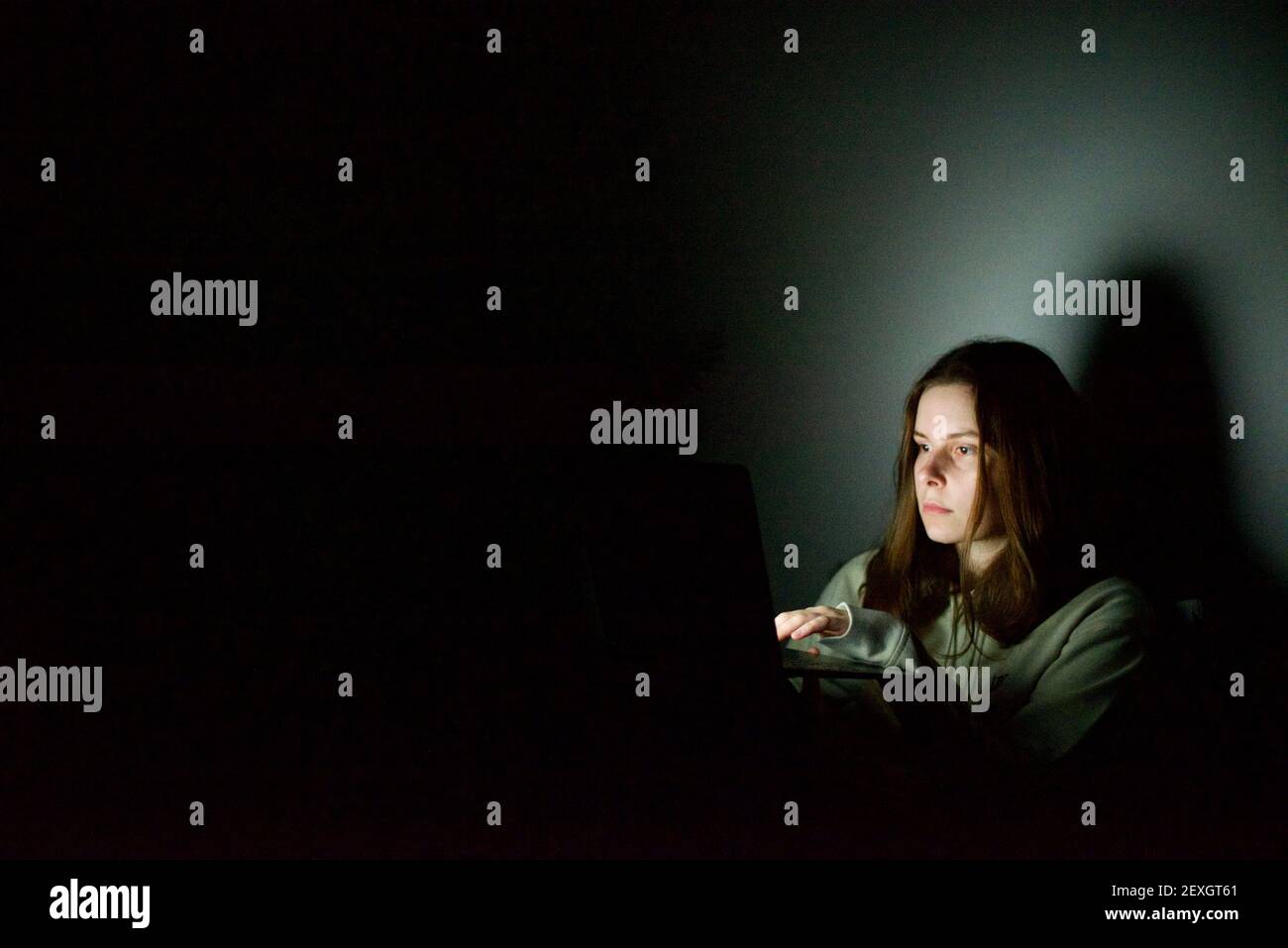 Night study laptop hi-res stock photography and images - Alamy