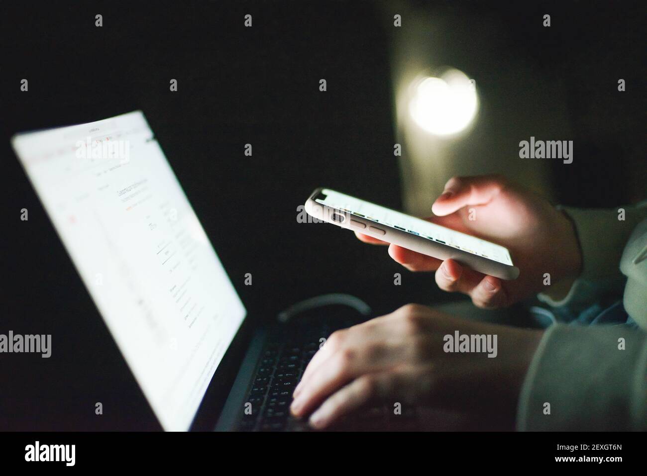 Anonymous business woman hi-res stock photography and images - Alamy