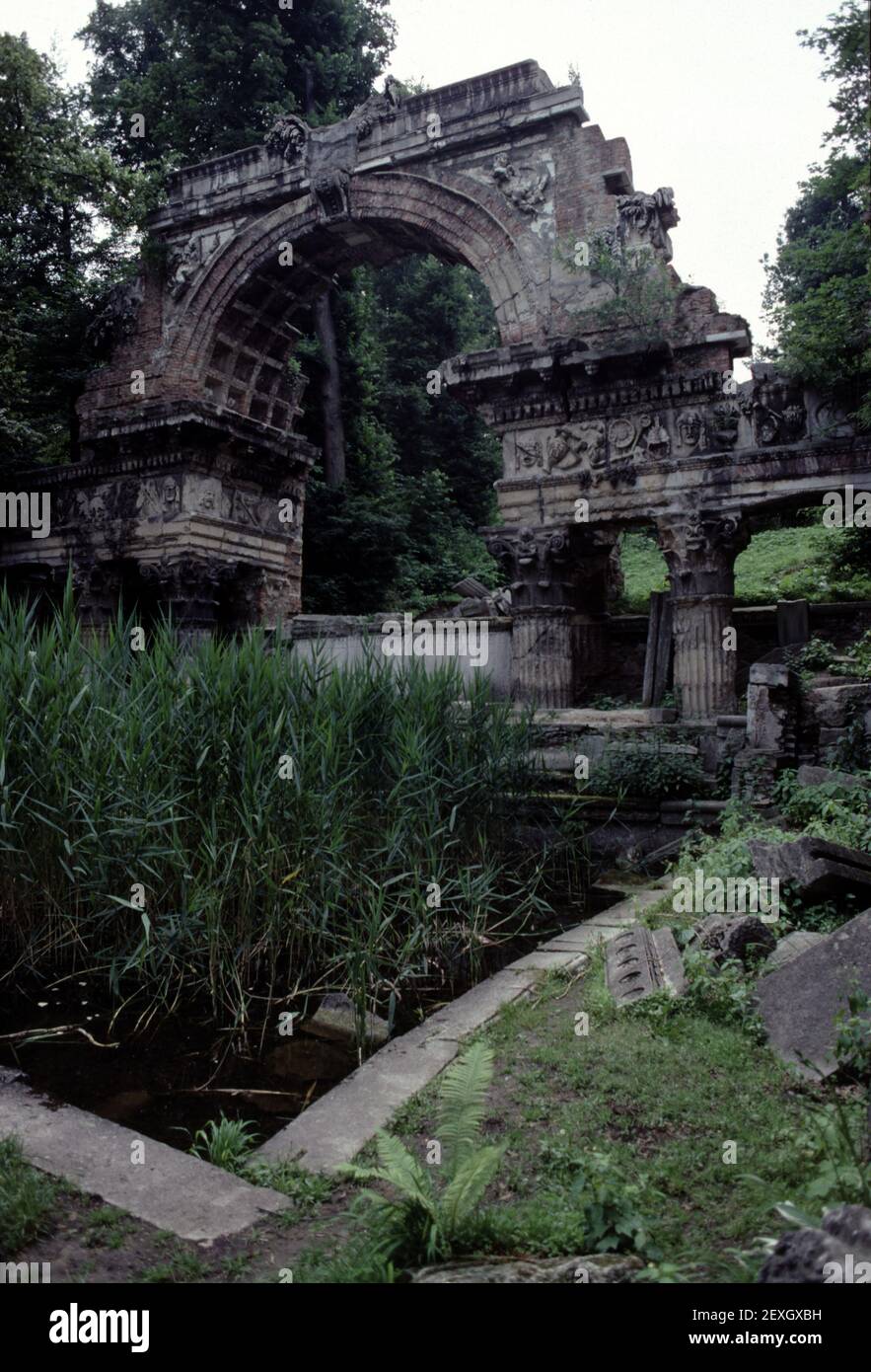 Vienna, Austria. 6/16/1990. Schoenbrunn Palace. 1778 replica of Roman ...