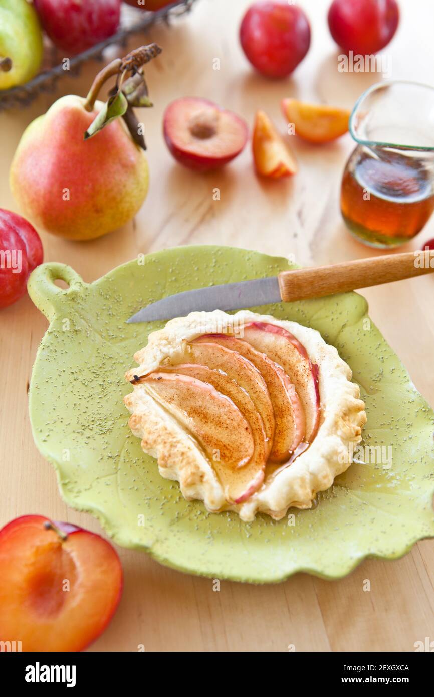 Fresh apple pie Stock Photo - Alamy