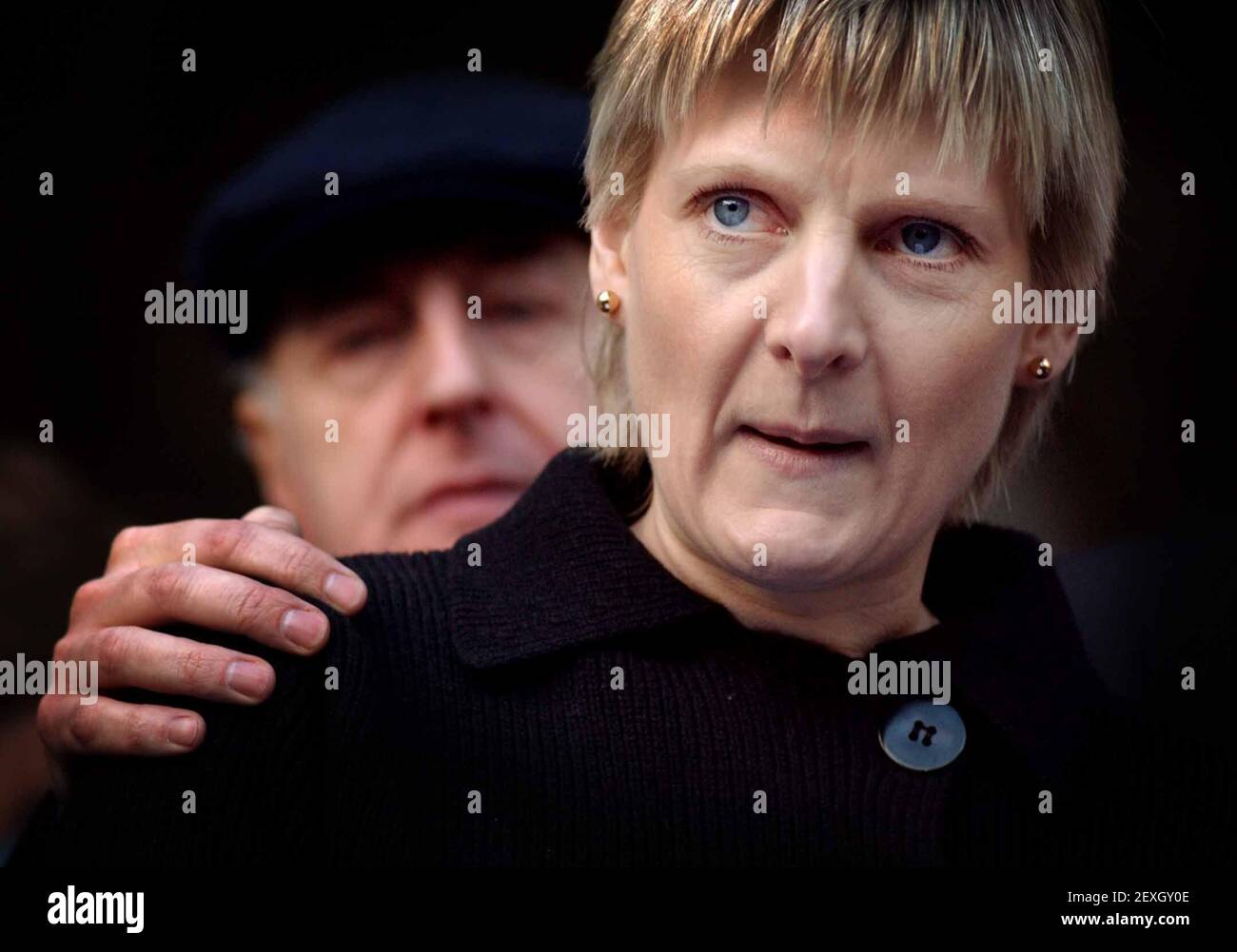 SALLY CLARK OUTSIDE THE HIGH CT AFTER HER RELEASE.29/1/03 PILSTON Stock ...