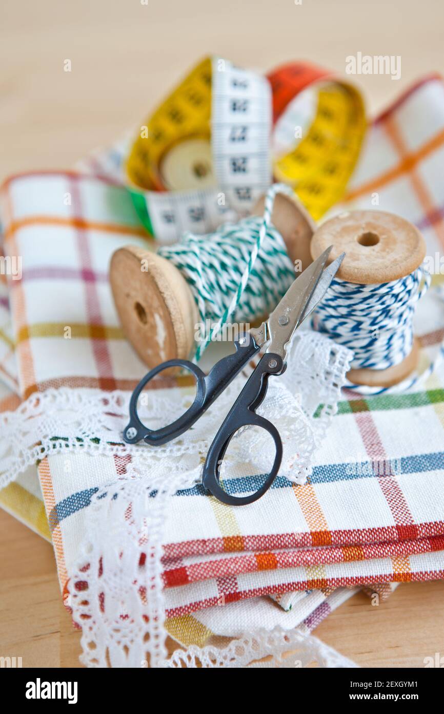 Sewing fabrics hi-res stock photography and images - Alamy