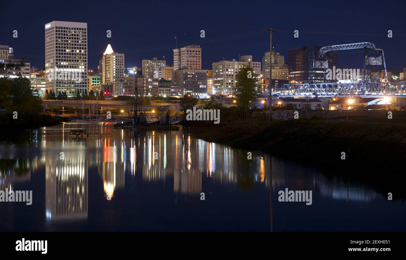 Tacoma washington skyline hi-res stock photography and images - Alamy