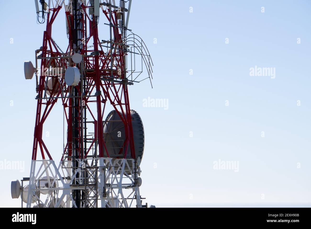 Radio reception hi-res stock photography and images - Alamy