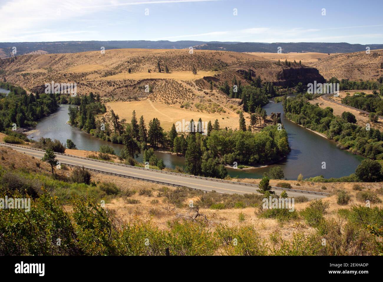 Rural Scene Highway River Dry Desert Hillside Landscape Washington ...