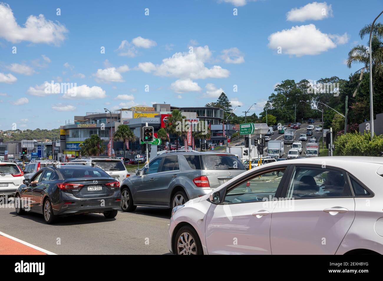 Traffic Lights Sydney High Resolution Stock Photography and Images - Alamy