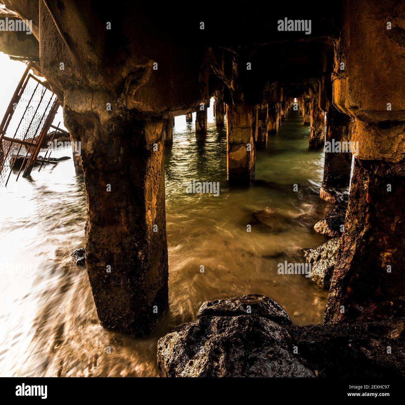 Sunset Under The Historic Mala Wharf, Lahaina, Maui, Hawaii, USA Stock ...