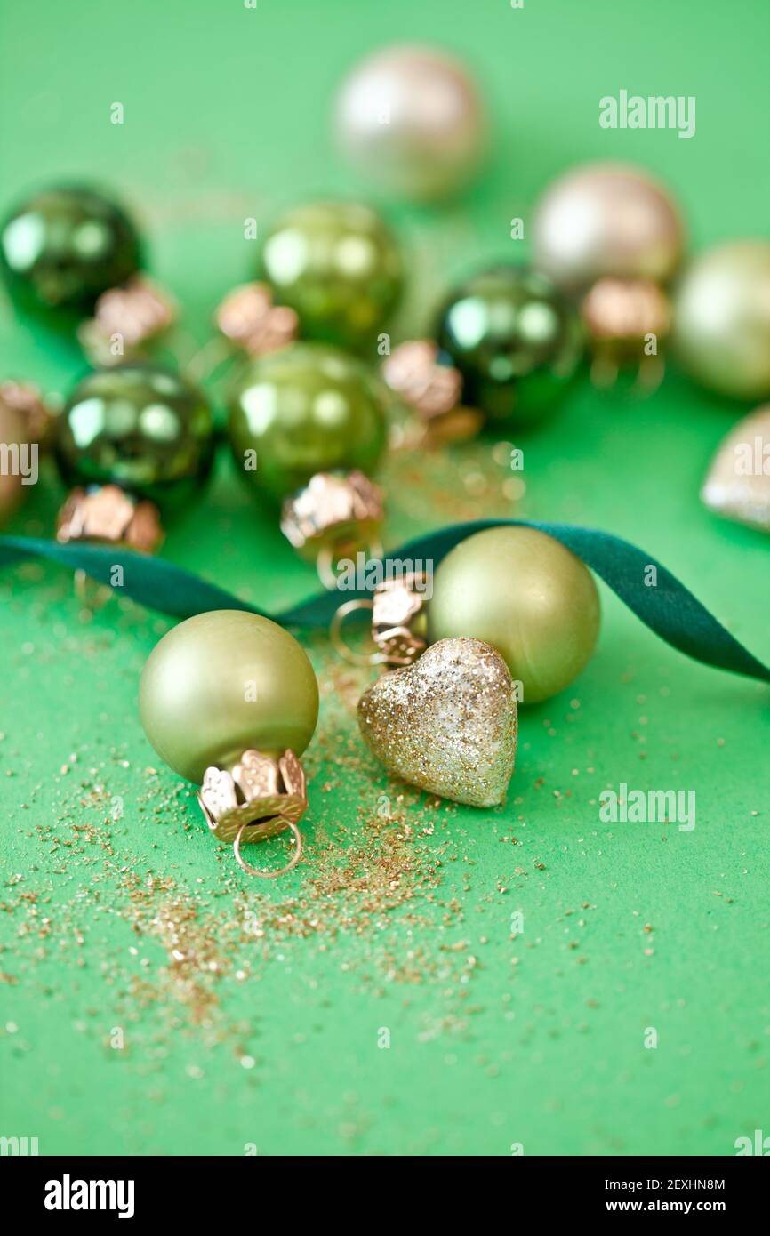 Christmas baubles in green Stock Photo - Alamy