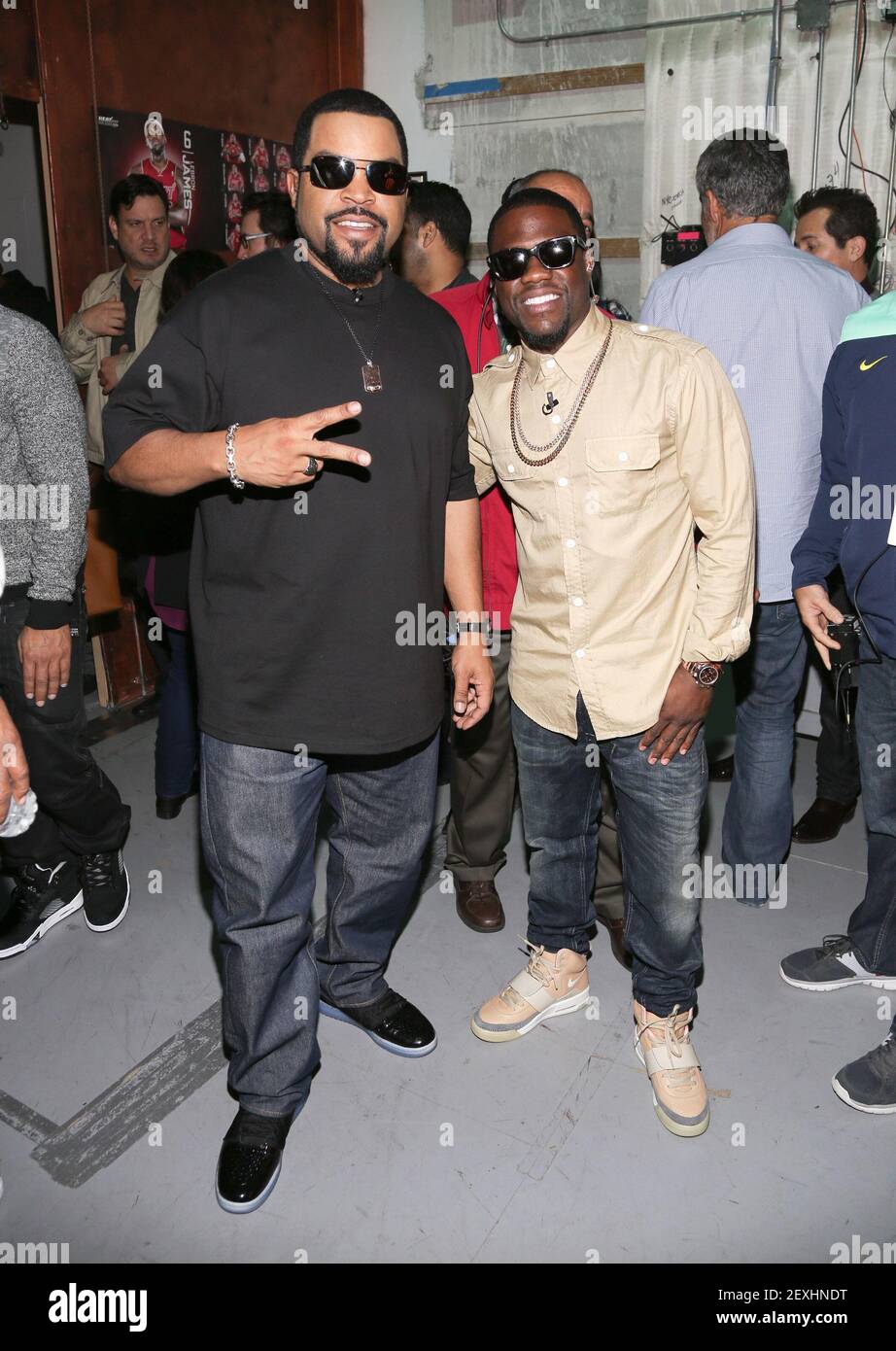 Ice Cube and Kevin Hart are seen on the set of Univision's 'Despierta ...