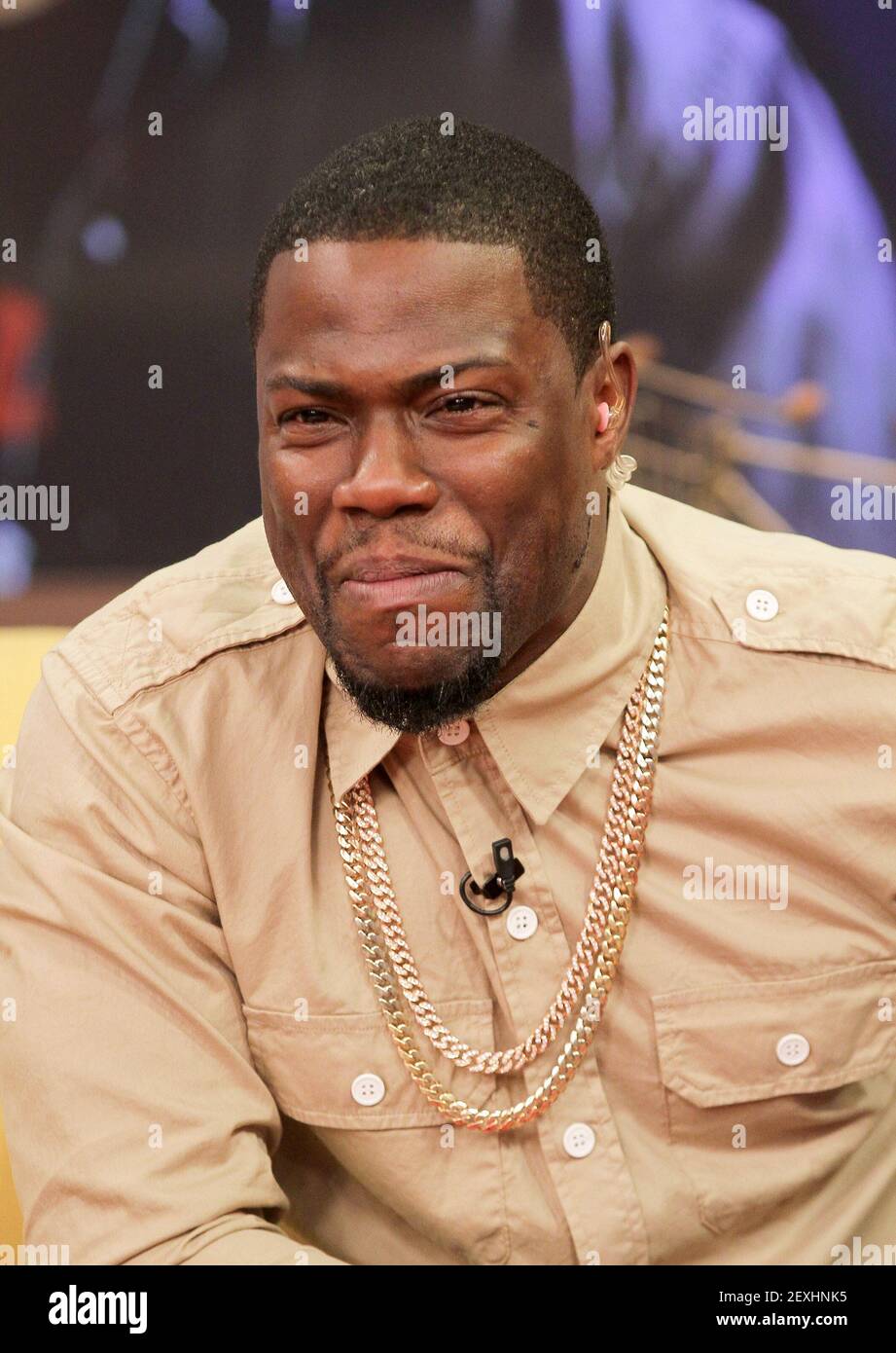 Kevin Hart is seen on the set of Univision's 'Despierta America' to ...