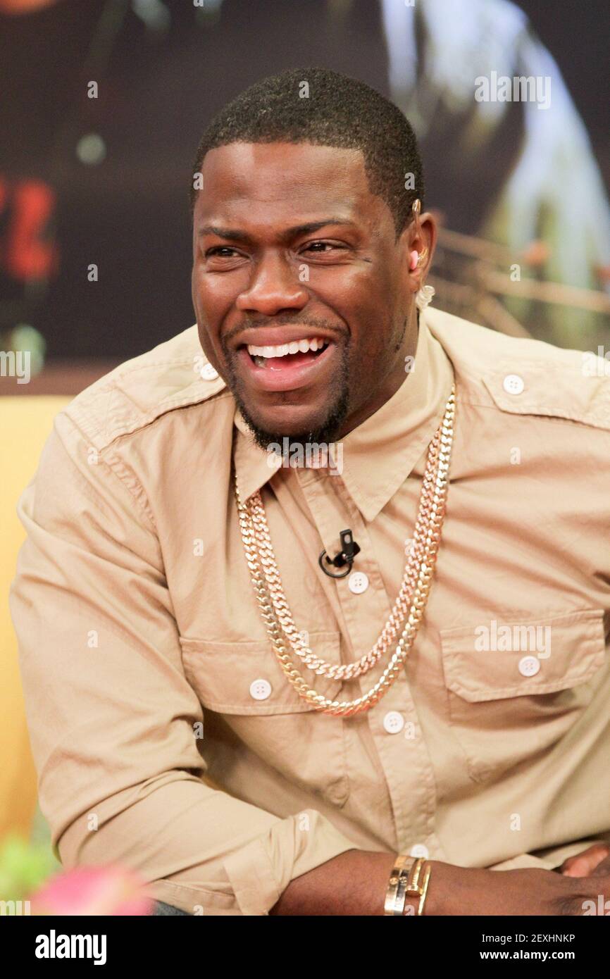 Kevin Hart is seen on the set of Univision's 'Despierta America' to ...