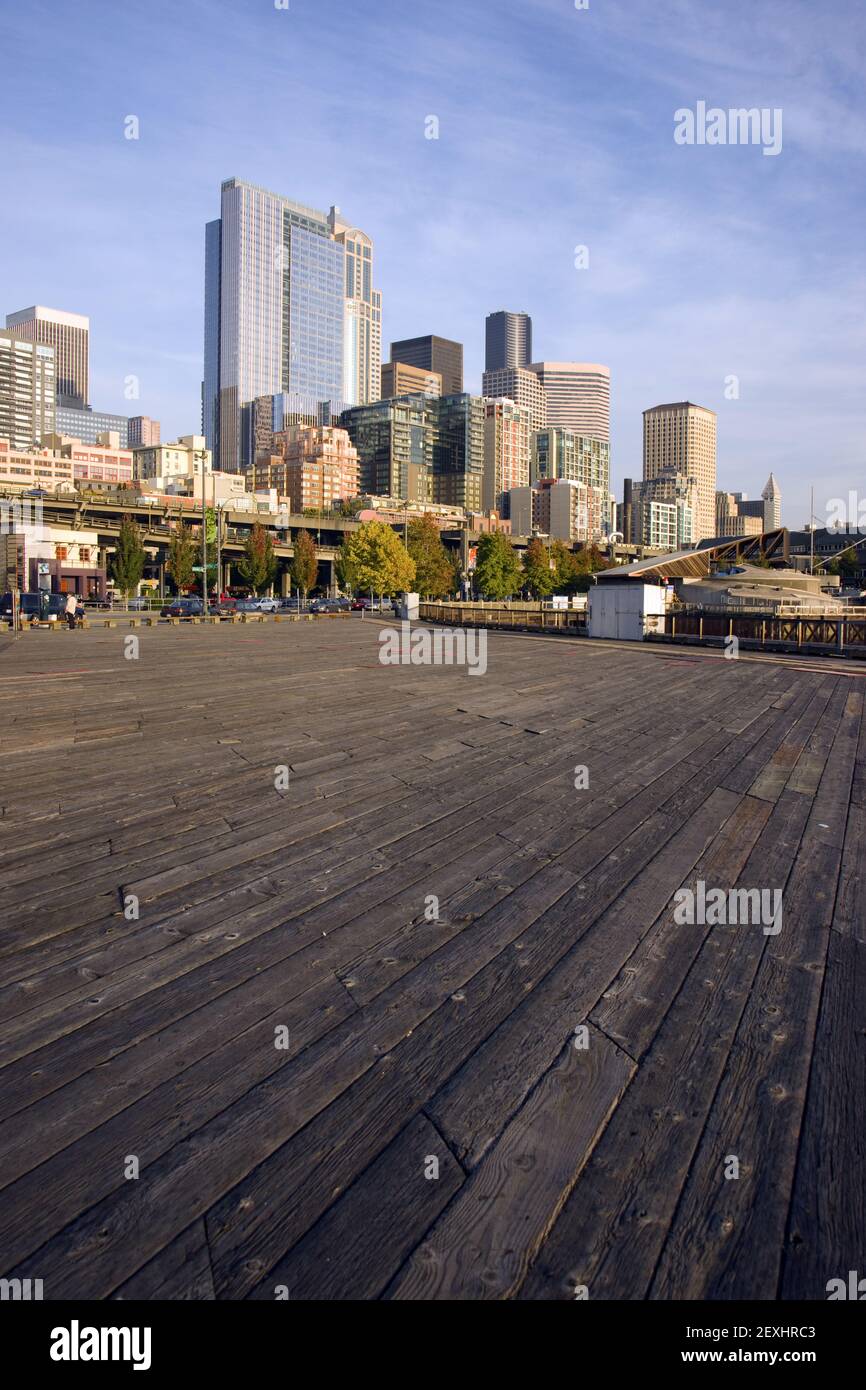 Downtown seattle waterfront viaduct hi-res stock photography and images ...