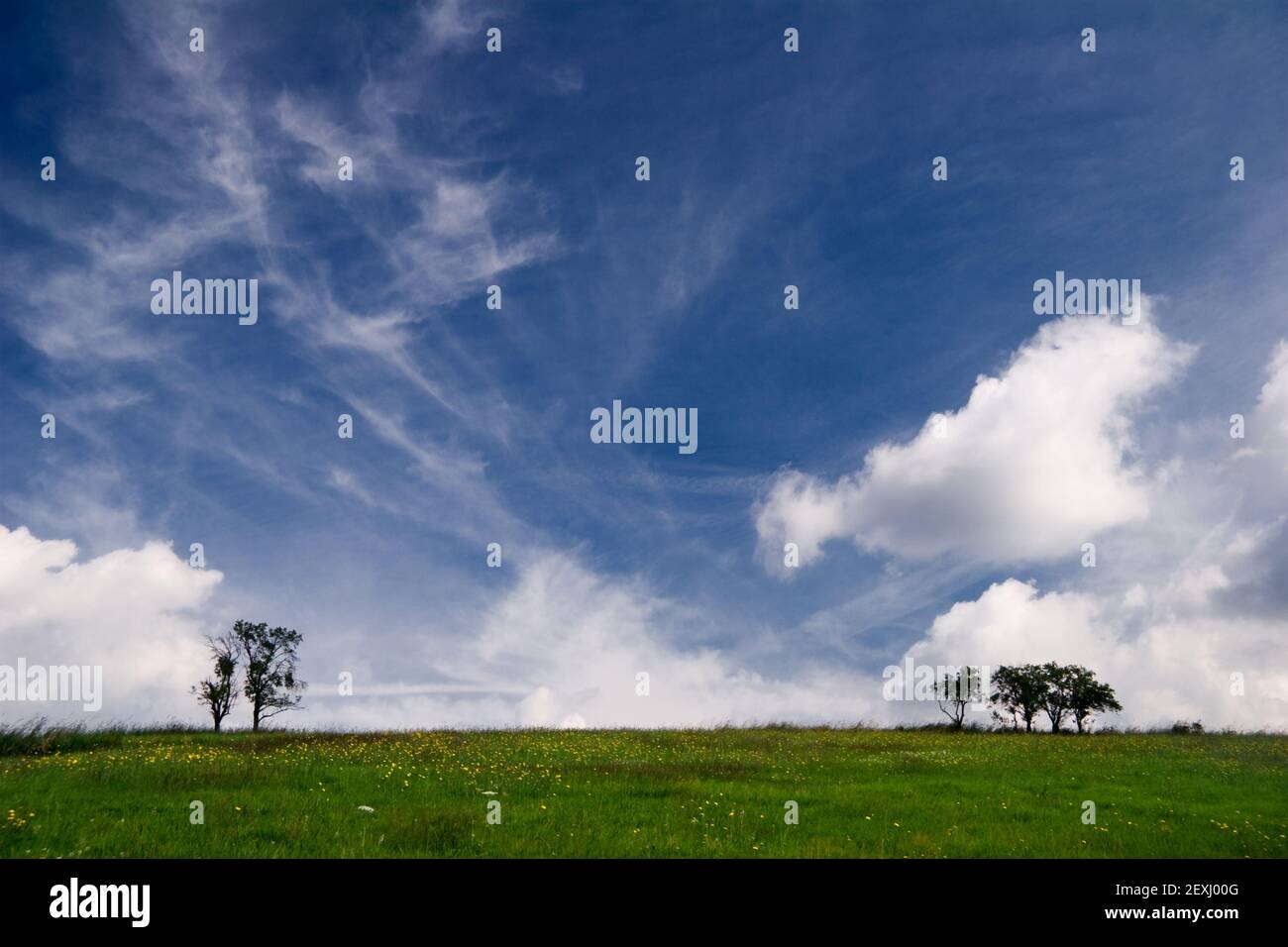 The spring sky hi-res stock photography and images - Alamy