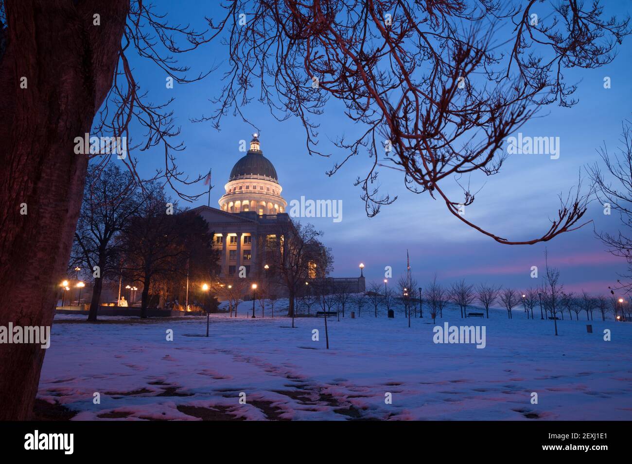Winter Deep Freeze Sunrise Landscape Utah State Capital Architecture ...