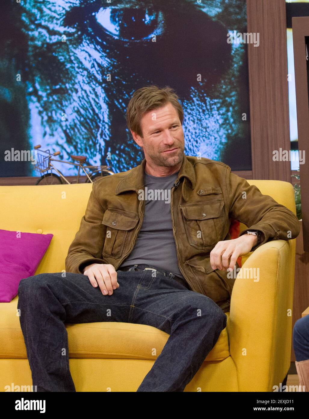 Aaron Eckhart Feet