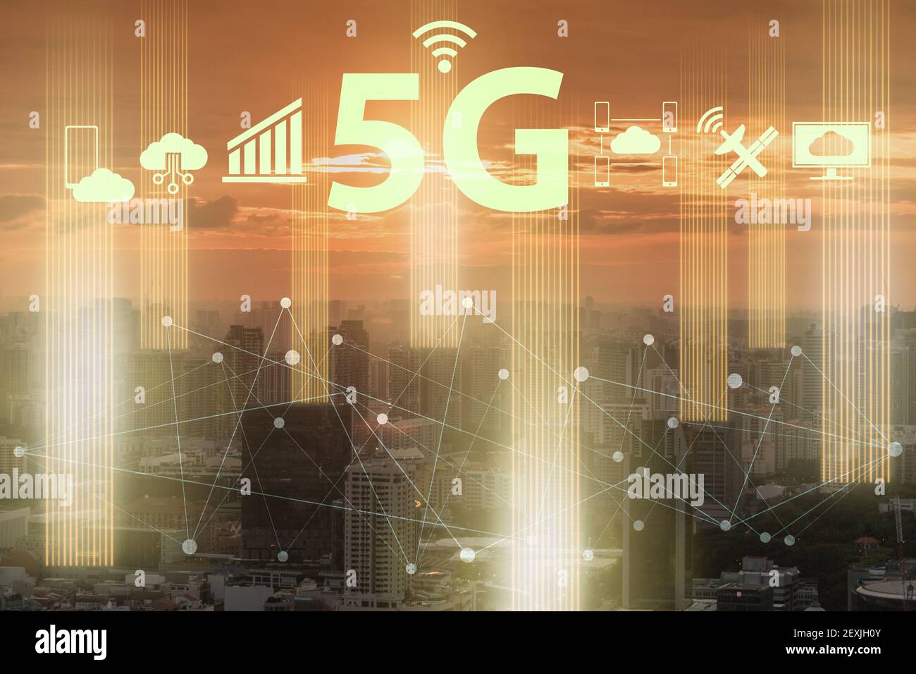 Concept of 5g networks in the large cities Stock Photo - Alamy