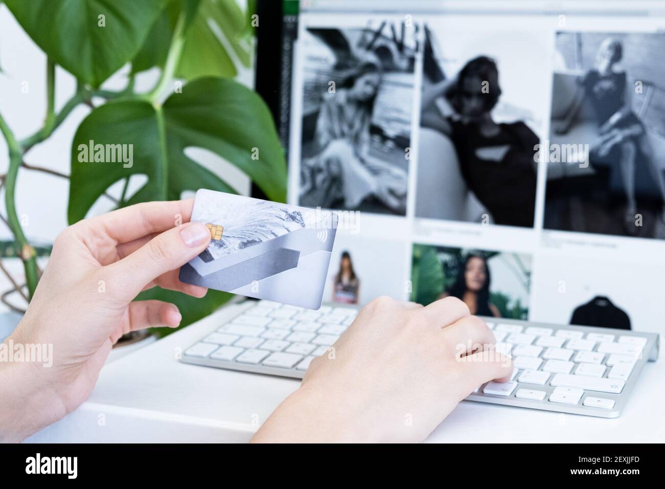 Holding shoes and credit card hi-res stock photography and images - Alamy