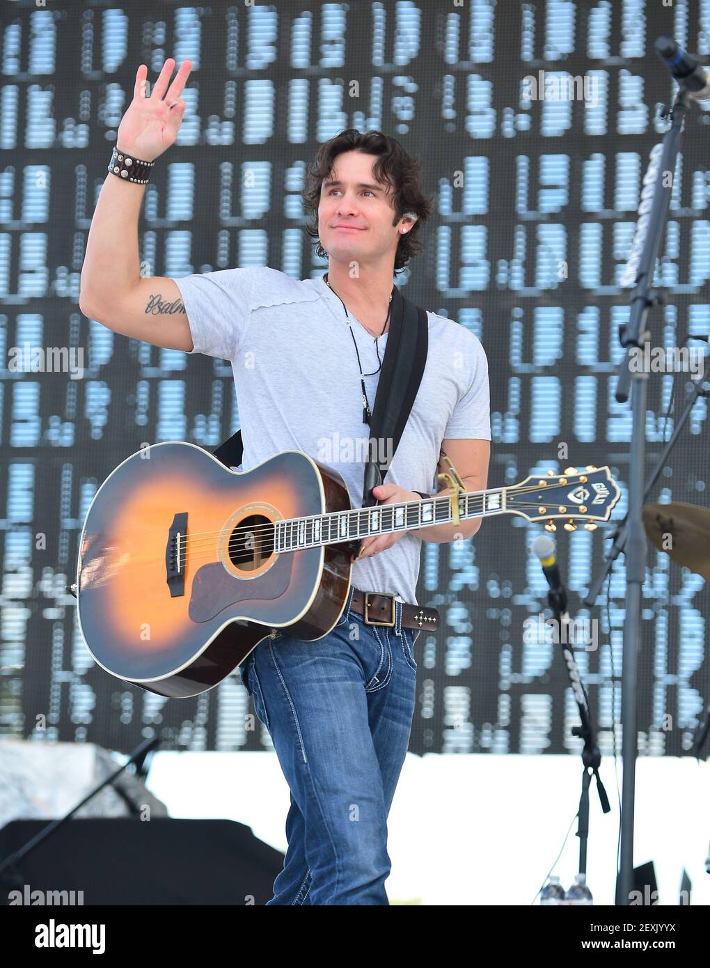 Country music artist Joe Nichols attends 29th Annual Kiss Country Chili ...