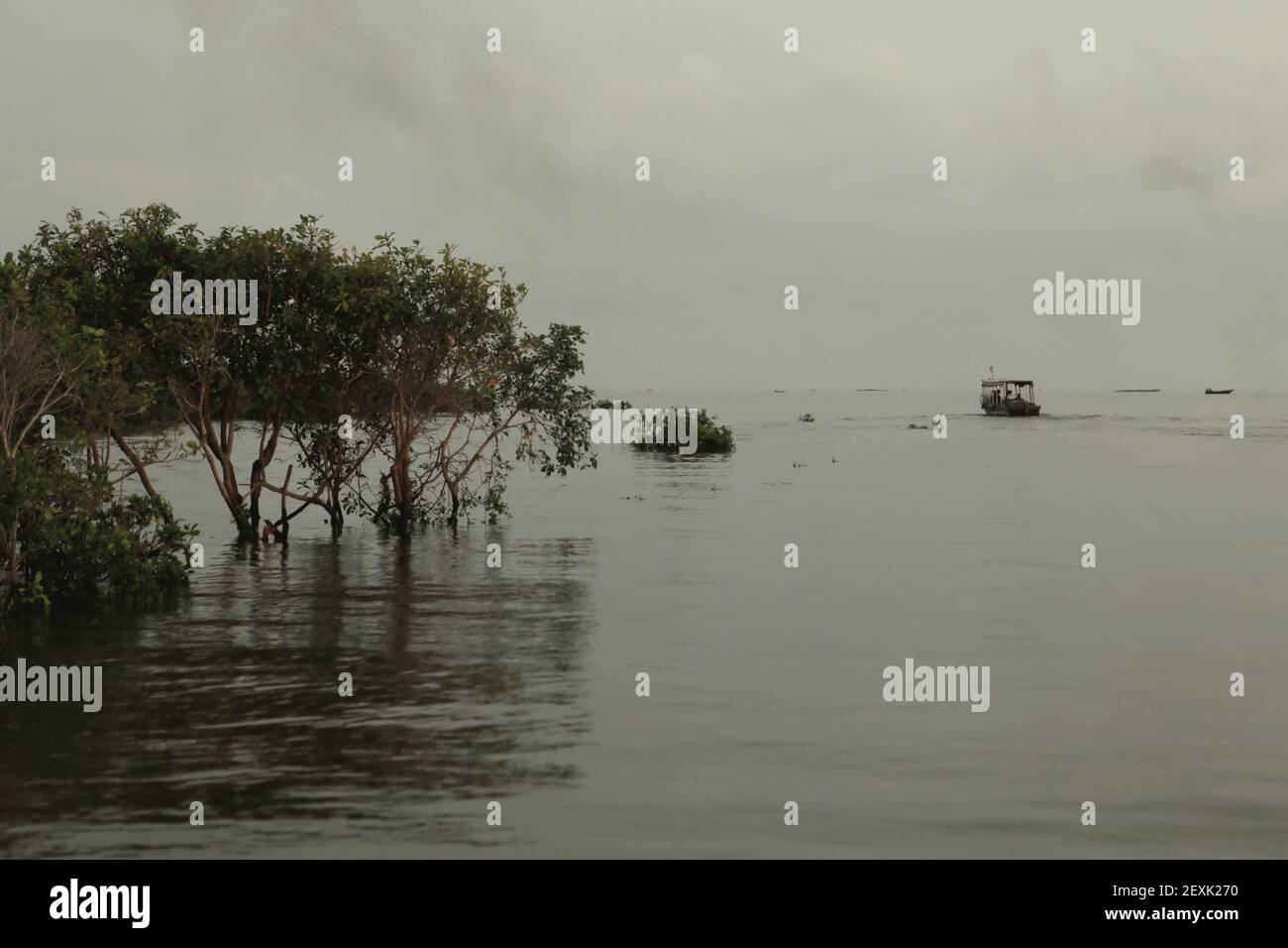 Tonle Sap lake, the largest freshwater lake in Southeast Asia and a ...