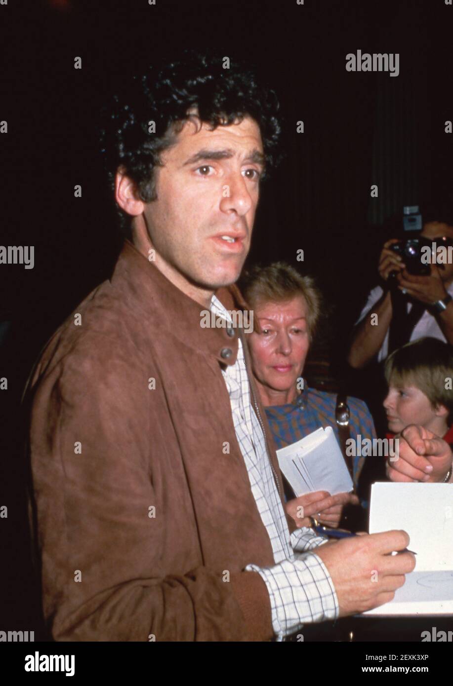 Elliott Gould Circa 1985 Credit: Ralph Dominguez/MediaPunch Stock Photo ...